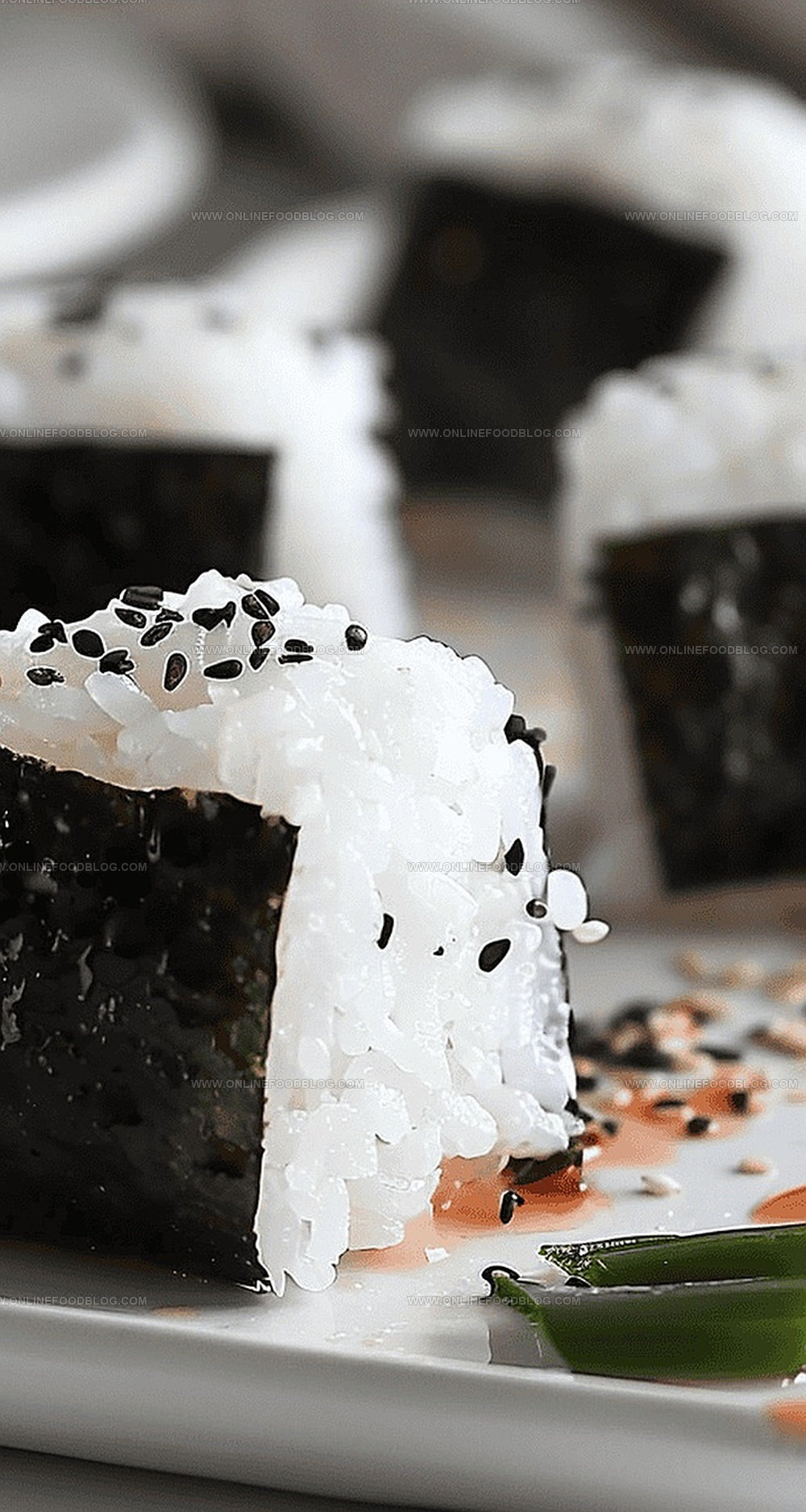Cozy Japanese Tuna Onigiri Recipe: Simple Joy in Every Bite - Online ...